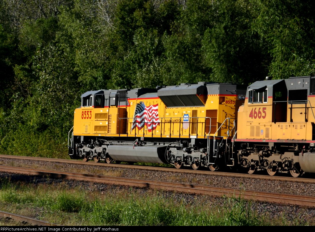 UP 8553